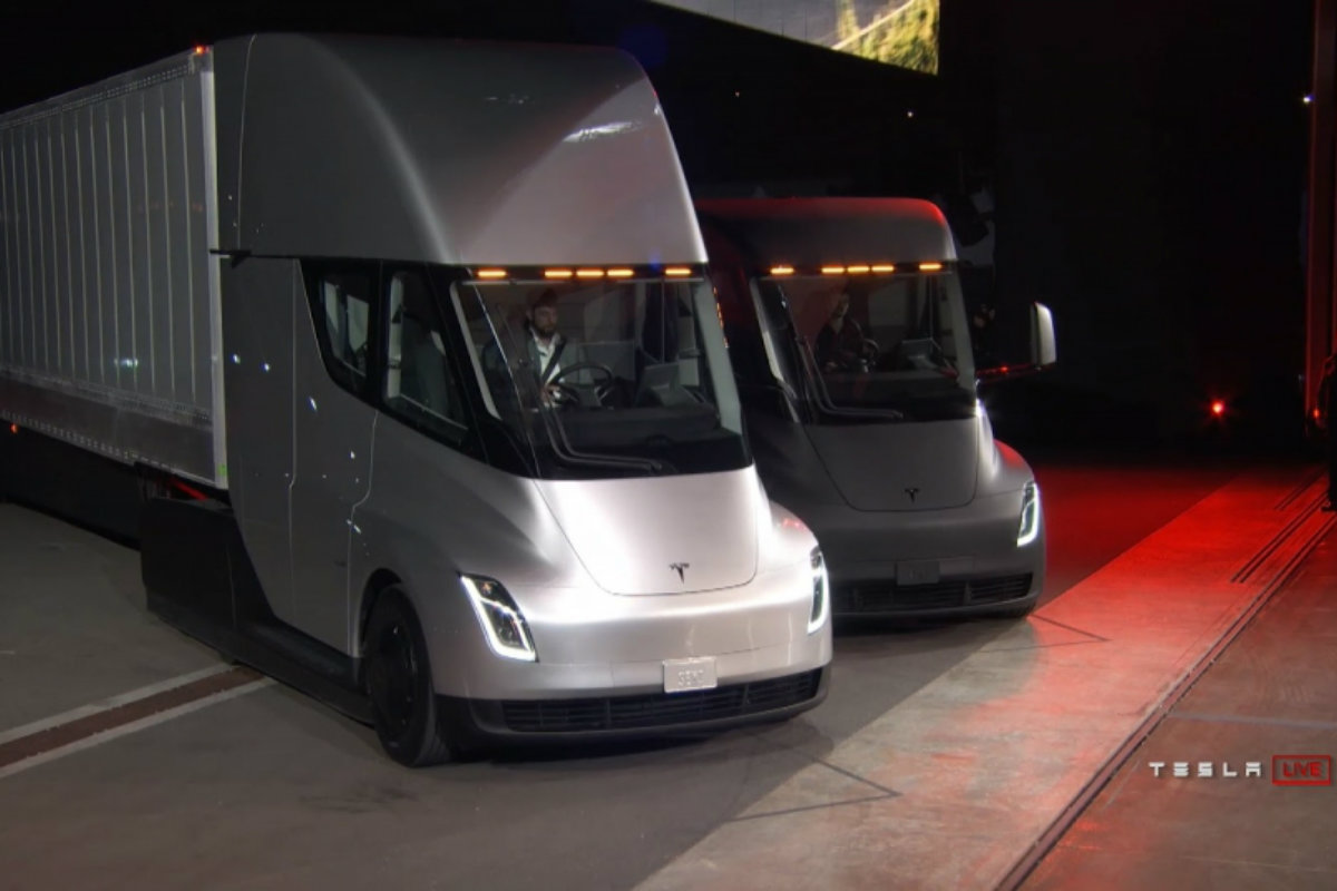 Tesla abre encomendas para o camião na Europa