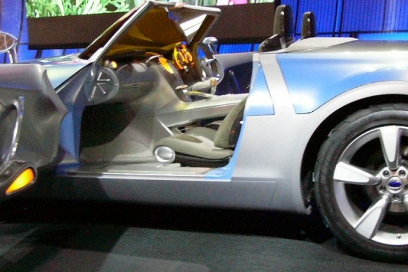 Subaru B9 Scrambler, o desportivo híbrido da marca das estrelas