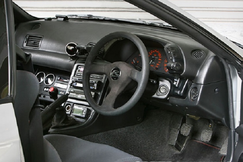 HKS Zero-R, o mais exclusivo dos Skyline GT-R R32