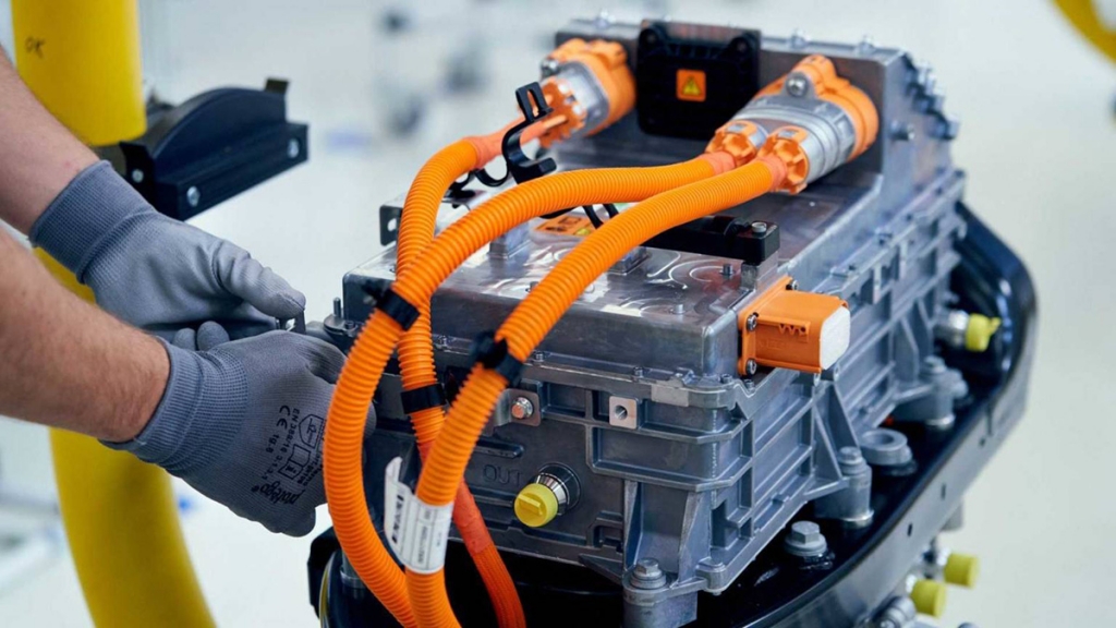 FCA vai produzir híbridos e elétricos da Jeep, Fiat e Alfa Romeo na ...